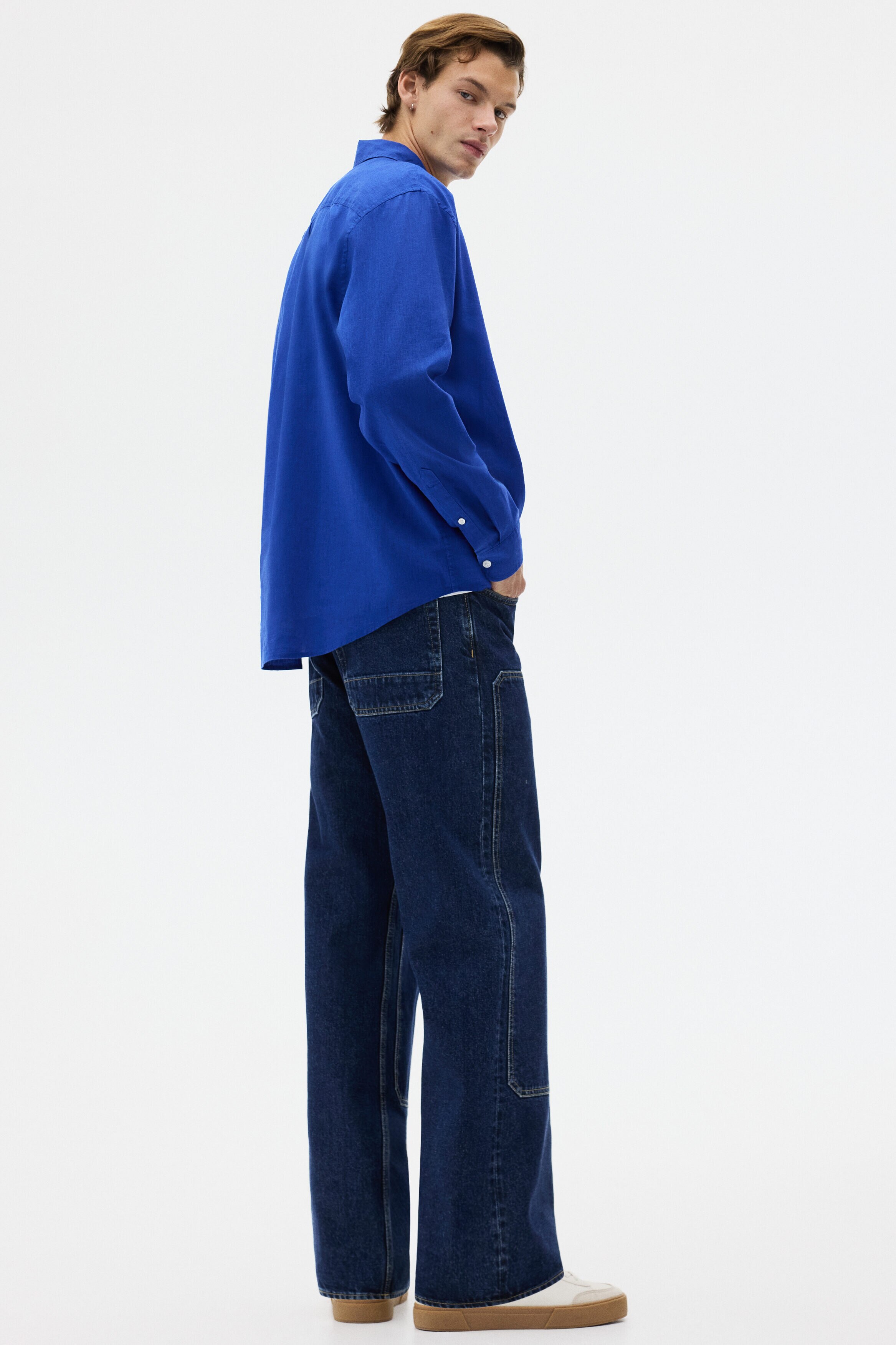 Kemeja Regular Fit campuran Linen