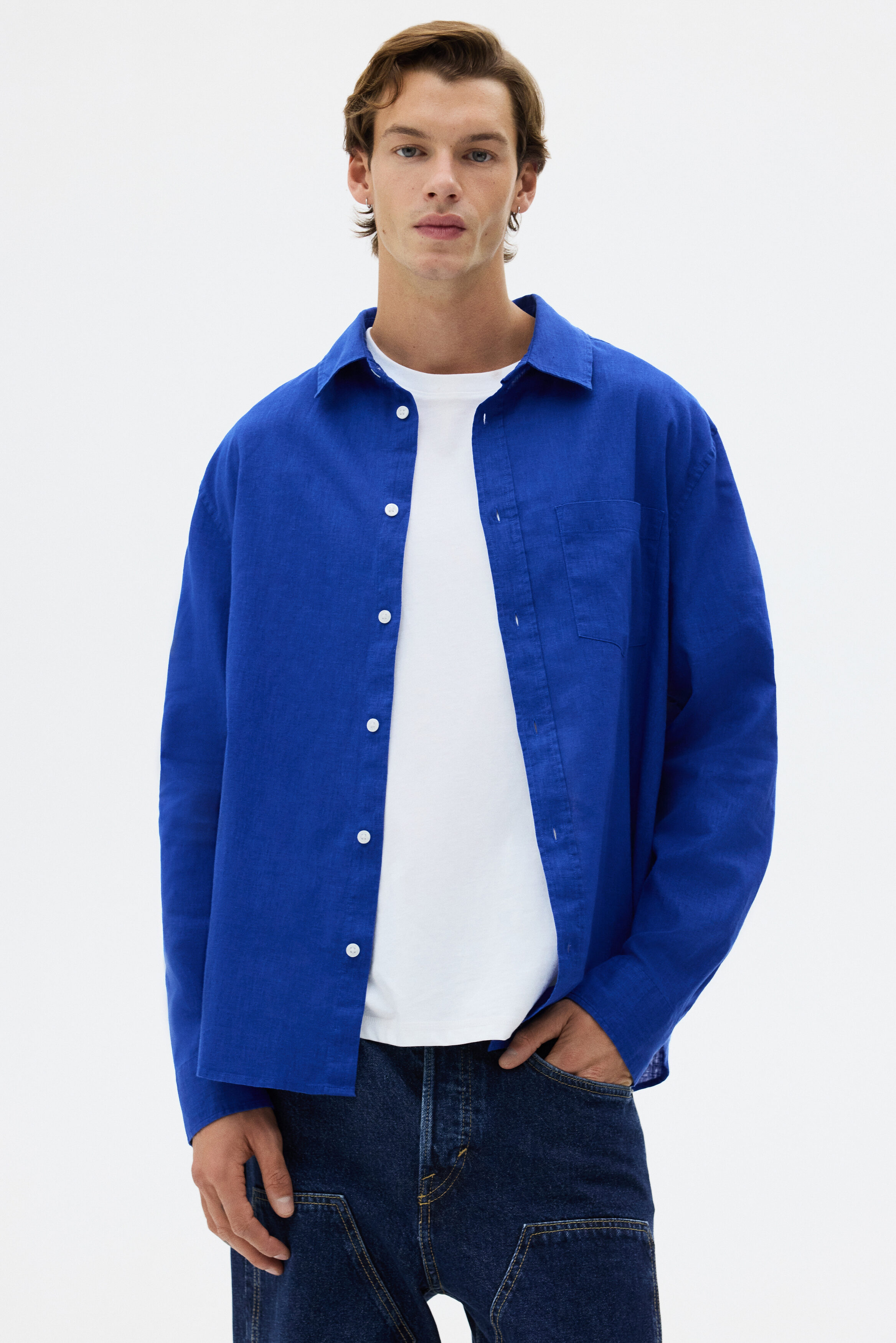 Kemeja Regular Fit campuran Linen